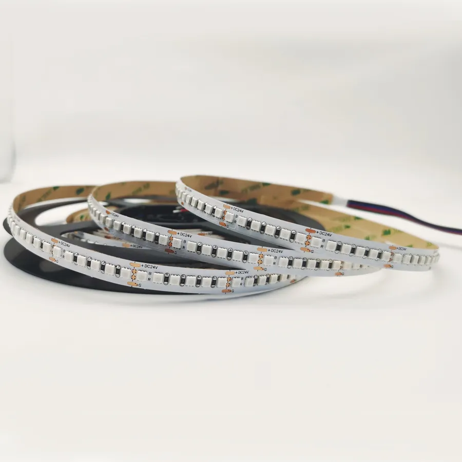 Rotolo strip led 5 m luci rgb 168 led in kapton senza silicone